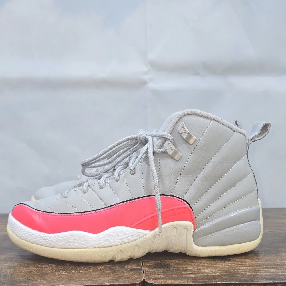 Jordan | Shoes | Air Jordan 2 Retro Wolf Grey Racer Pink Sneakers Size ...